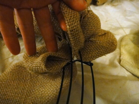 How to Make a Burlap Wreath with Video Tutorial