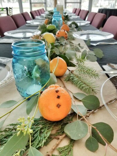 A Simple, Festive Christmas Table for a Large Group