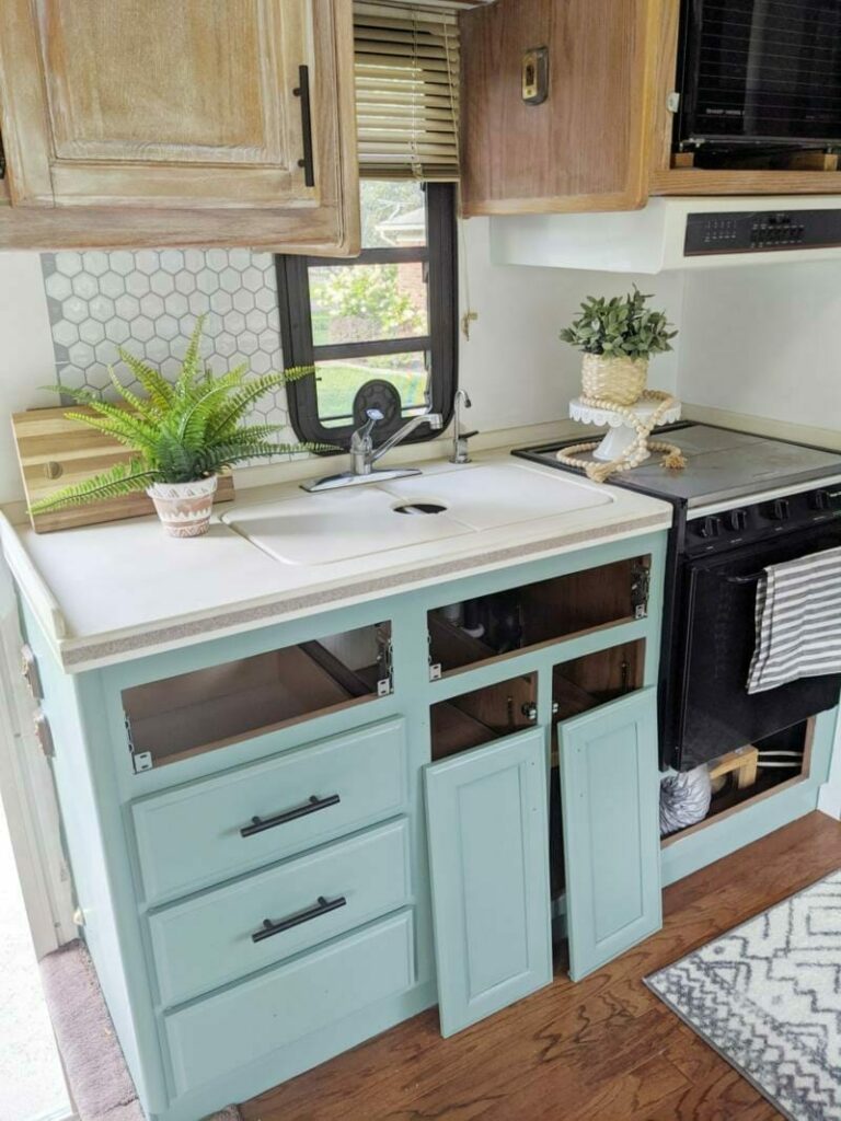 How to Bleach and White Wash Oak Cabinets