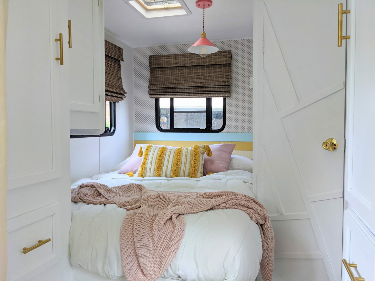 Outdated Coachmen Catalina RV Gets a Dreamy Renovation