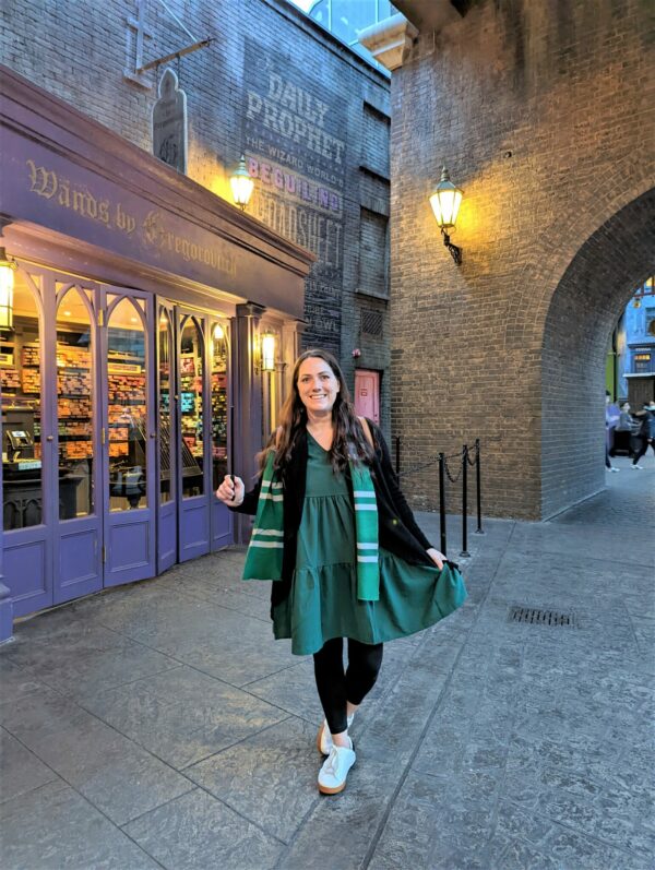 Universal Studios Outfit Ideas for the Wizarding World and Beyond